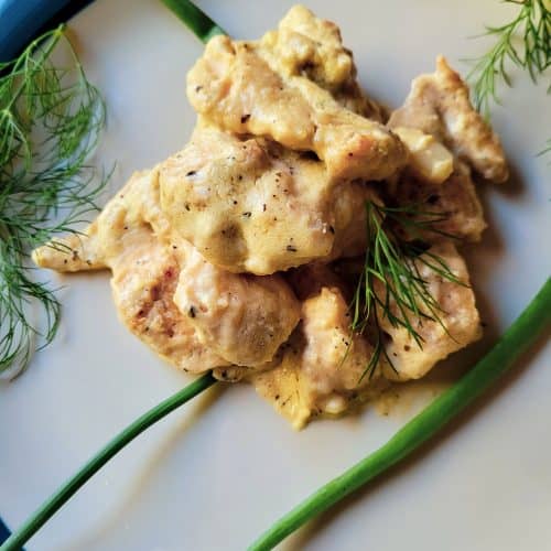 Garlic Chicken in White Sauce without Cream - Cooking with Tyanne